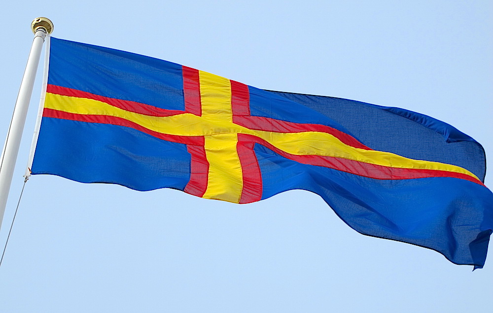 Hälsinglands Flagga - Köp din flagga hos FlaggorOnline.se